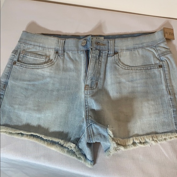 Mudd | Shorts | New Mudd Hi Rise Jean Shorts | Poshmark